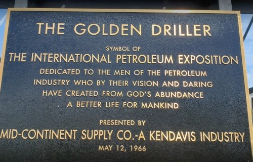 Here’s The Story Behind The Golden Driller Statue In Oklahoma