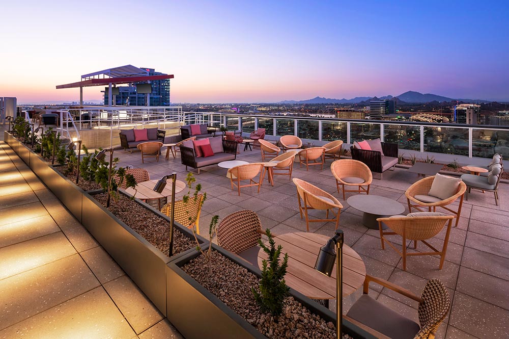 Rooftop Restaurants In Arizona: Skysill Rooftop Lounge