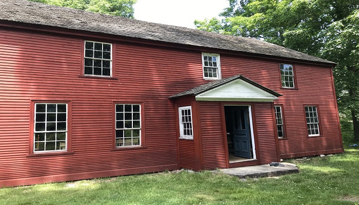 Visit The Eerie James House And Three Chimneys Inn In New Hampshire