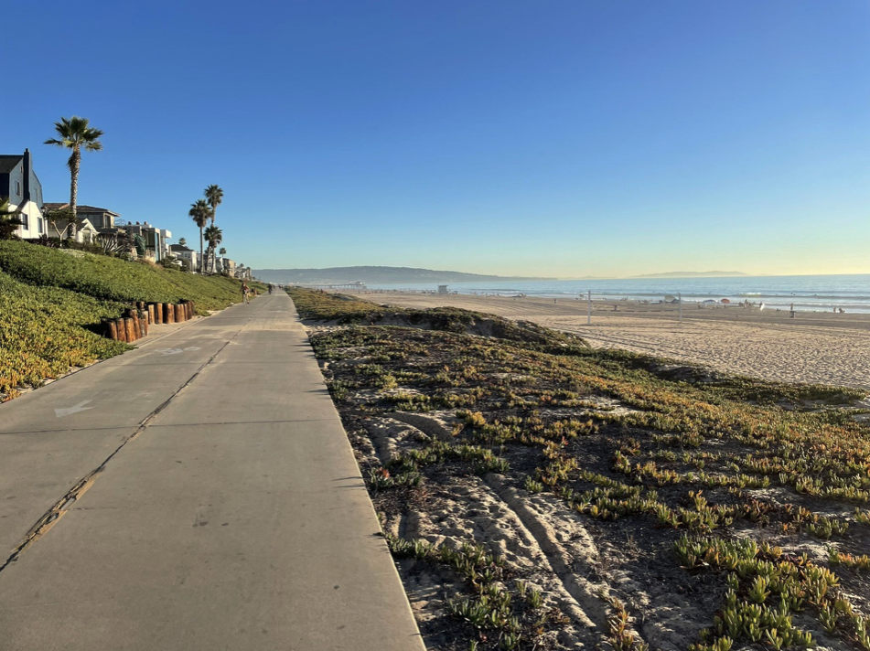 Walk Or Ride Alongside The Ocean On The 22-Mile Marvin Braude Bike ...