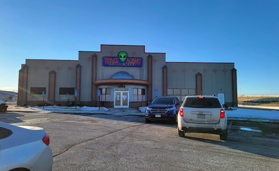 Visit Space Aliens, An Alien-Themed Restaurant In Minnesota