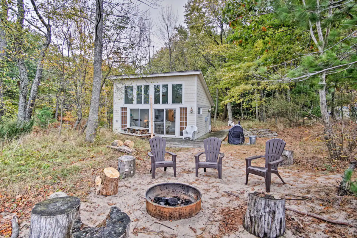 Enjoy A Beachfront Stay At This Hidden Cottage In Michigan