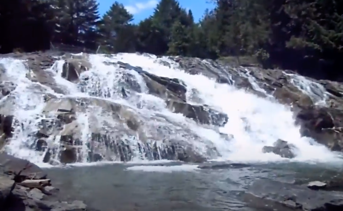 This Lesser Known Waterfall In Northern Vermont Is Worth The Trip