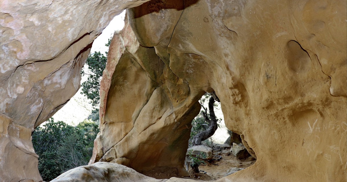 The Little Known Caves In Southern California That Everyone Should ...