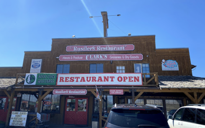 One Of The Most Rustic Restaurants In Utah Is Also The Most Delicious