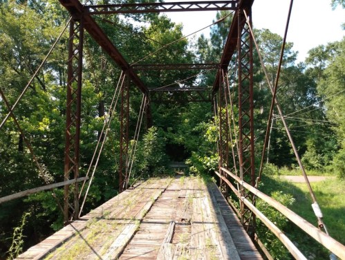 Hell's Gate Bridge: An Abandoned And Haunted Bridge In Alabama