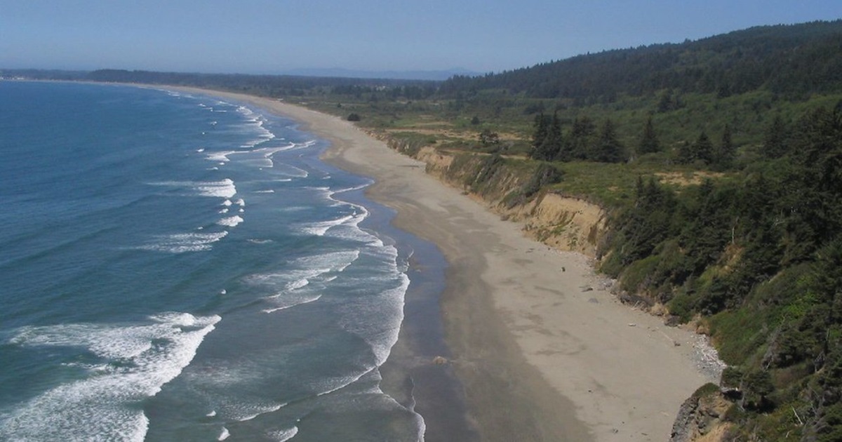 6 Hidden Beaches Around The U.S. That Will Take You A Million Miles ...