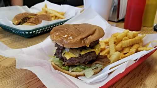 Best Burger In Birmingham, Alabama: Sammy's Sandwich Shop