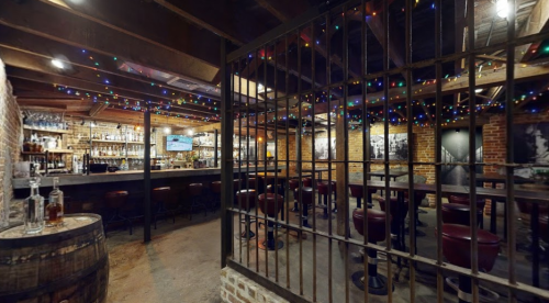 Underground Restaurant In Brandon Mississippi: The Gallows Bar
