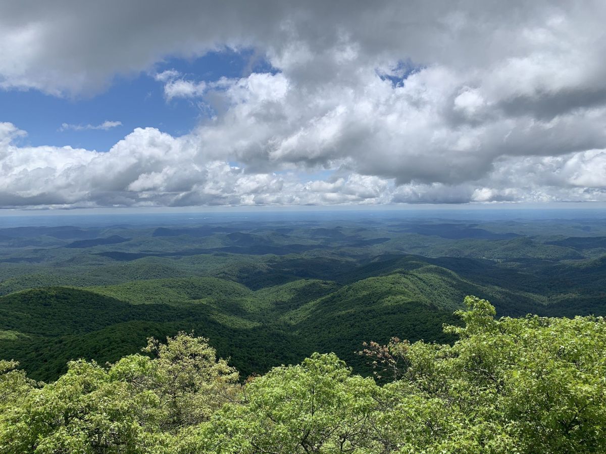 Follow This 8-Mile Trail In Georgia To An Incredibly Beautiful Overlook