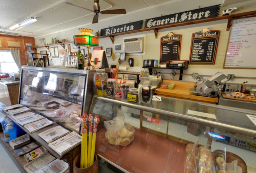 The Riverton General Store In CT Is A Delicious Lunch Spot