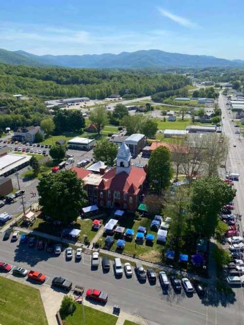 The Tennessee Mountain Laurel Festival: A Blooming Spring Event
