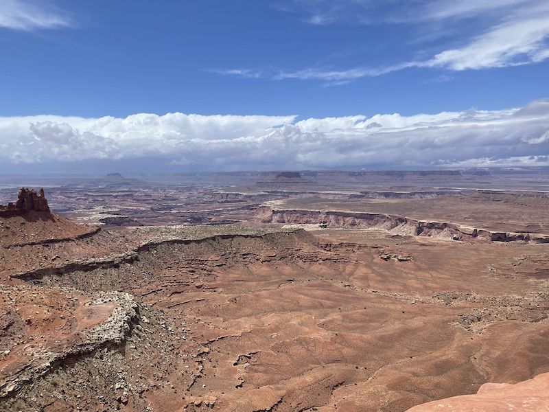 This Hike In A Utah National Park Takes You To An Incredible Overlook