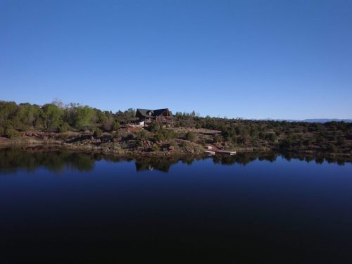 Relax at Six Lakes Resort in Utah