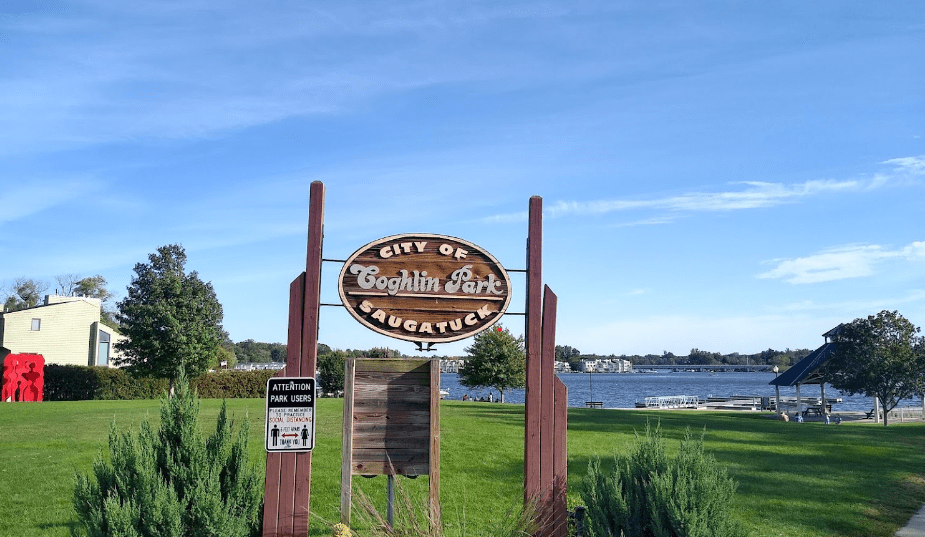 Coghlin Park Is A Beautiful Hidden Gem Beach In Michigan