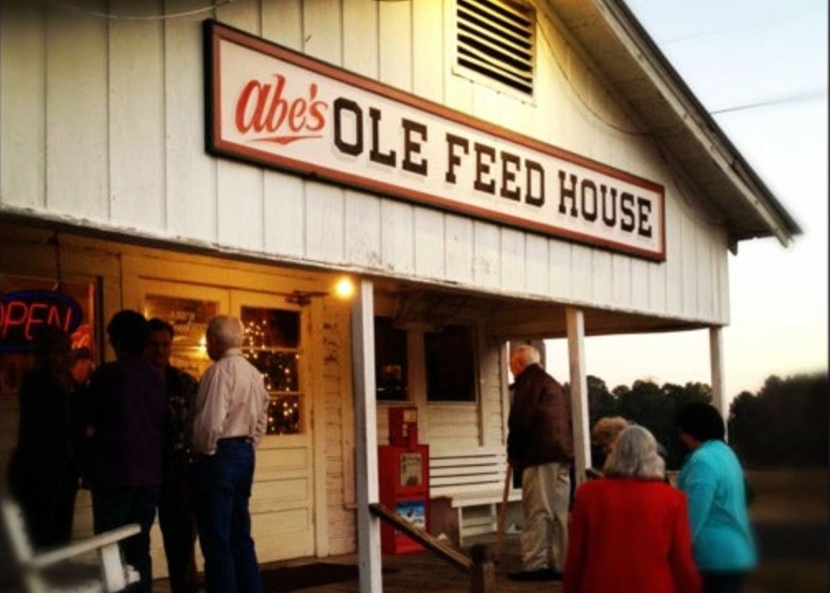 The Restaurant With The Best Southern-Style Buffet In Arkansas