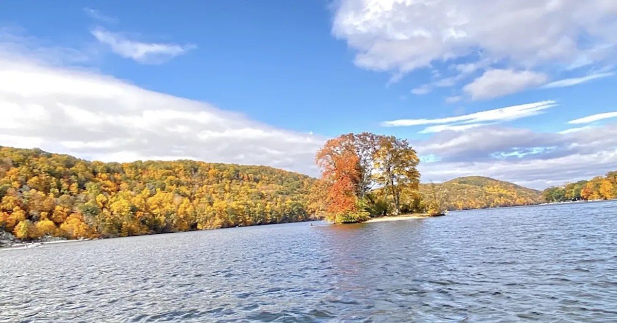 The Largest Lake In Connecticut Is The Massive Candlewood Lake