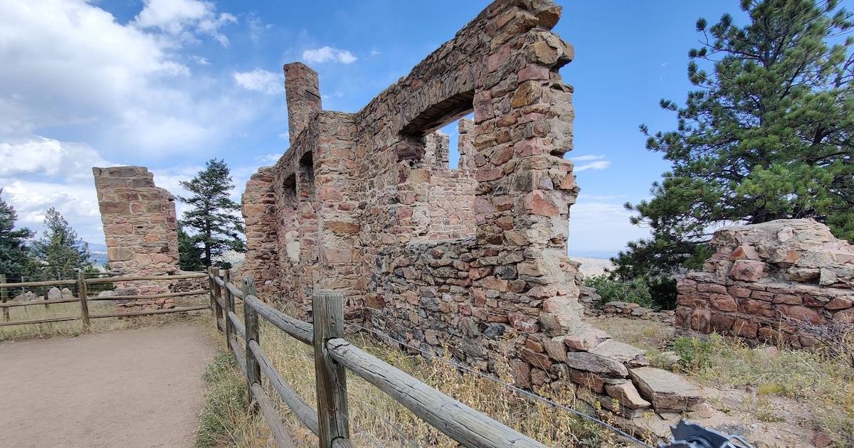 Visit The Fascinating Falcon Castle Ruins In Colorado For An Adventure ...