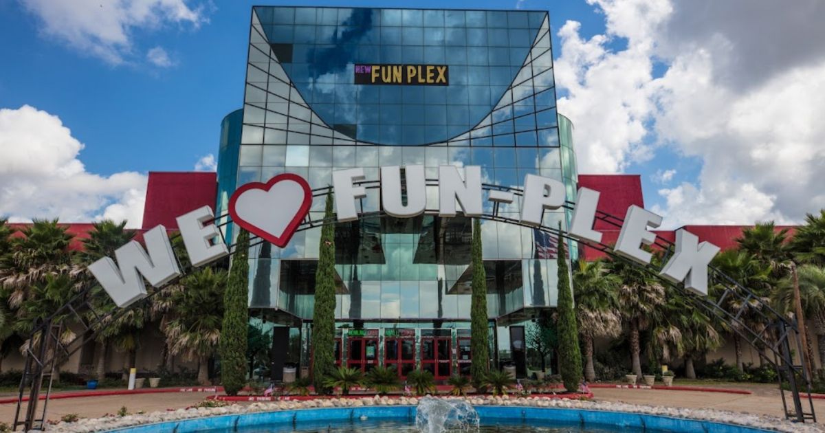Funplex Is A Family-Friendly Indoor Amusement Park In Texas