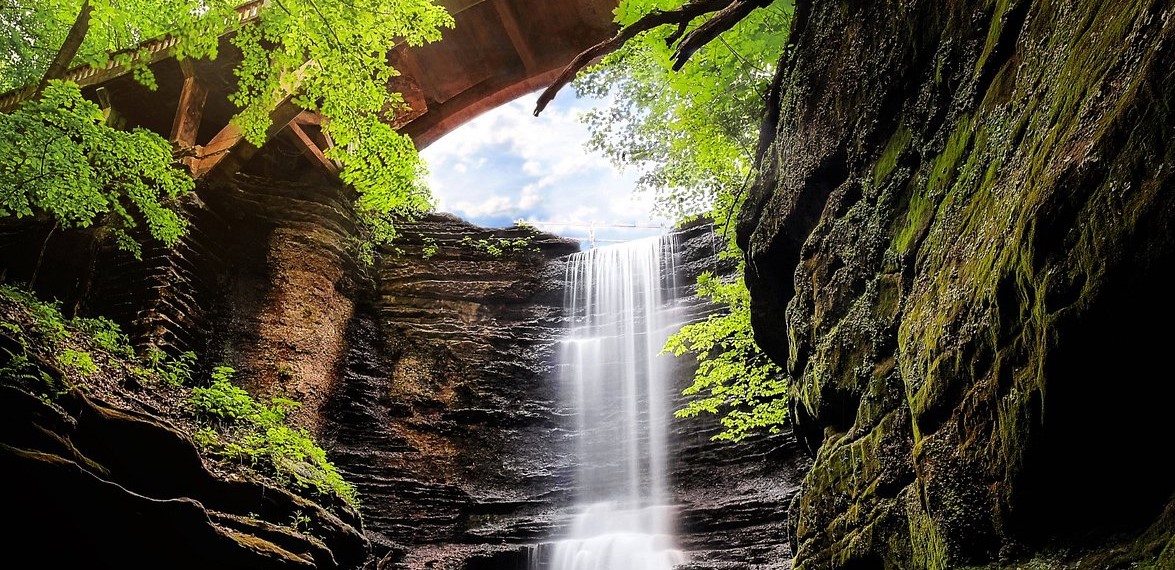 This Family-Friendly Park In Illinois Has Waterfalls, Picnic Areas ...