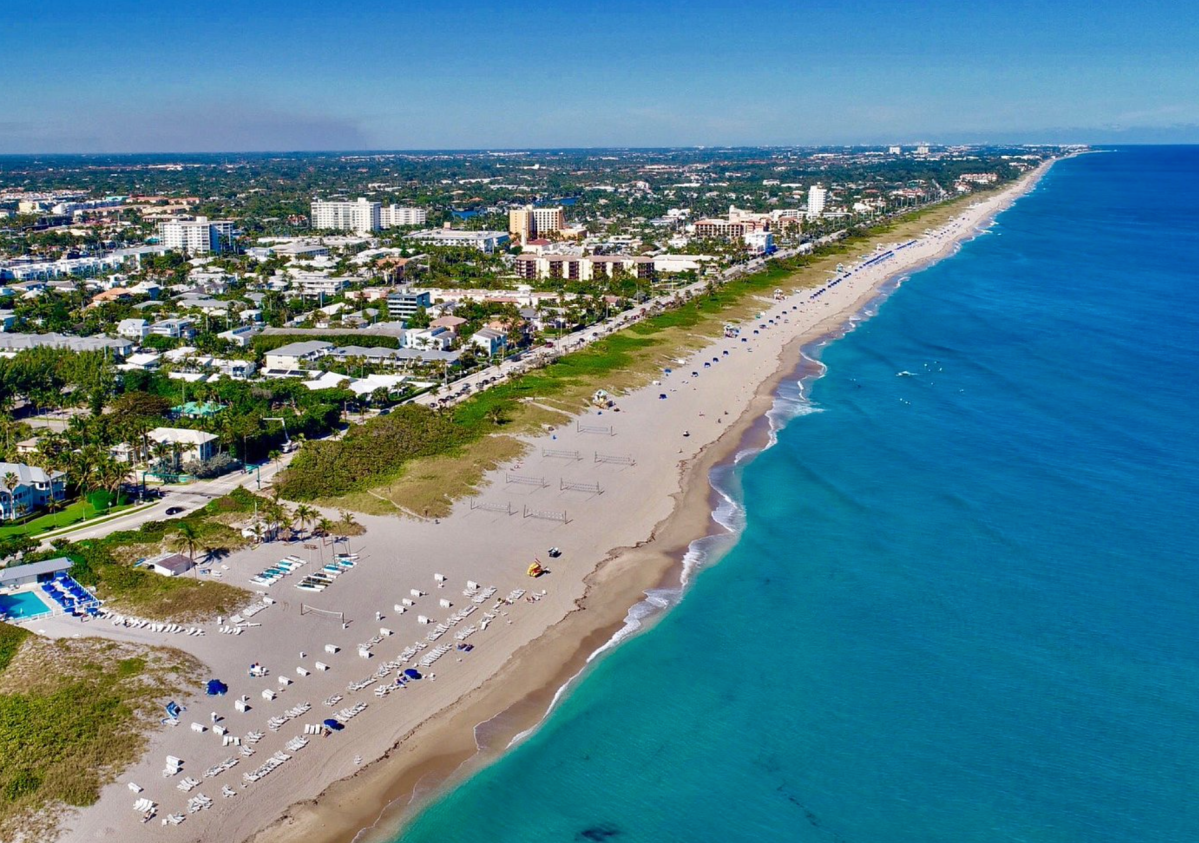 This Scenic Beach In Florida Is Perfect For Visiting Anytime Of Year