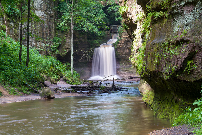 This Tiered Waterfall And Swimming Hole In Illinois Must Be On Your ...