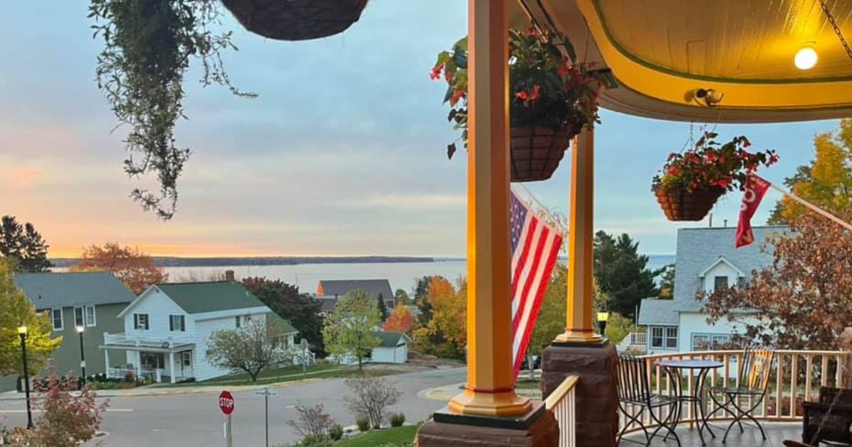 Fine dining in Wisconsin: Landmark Restaurant at Old Rittenhouse