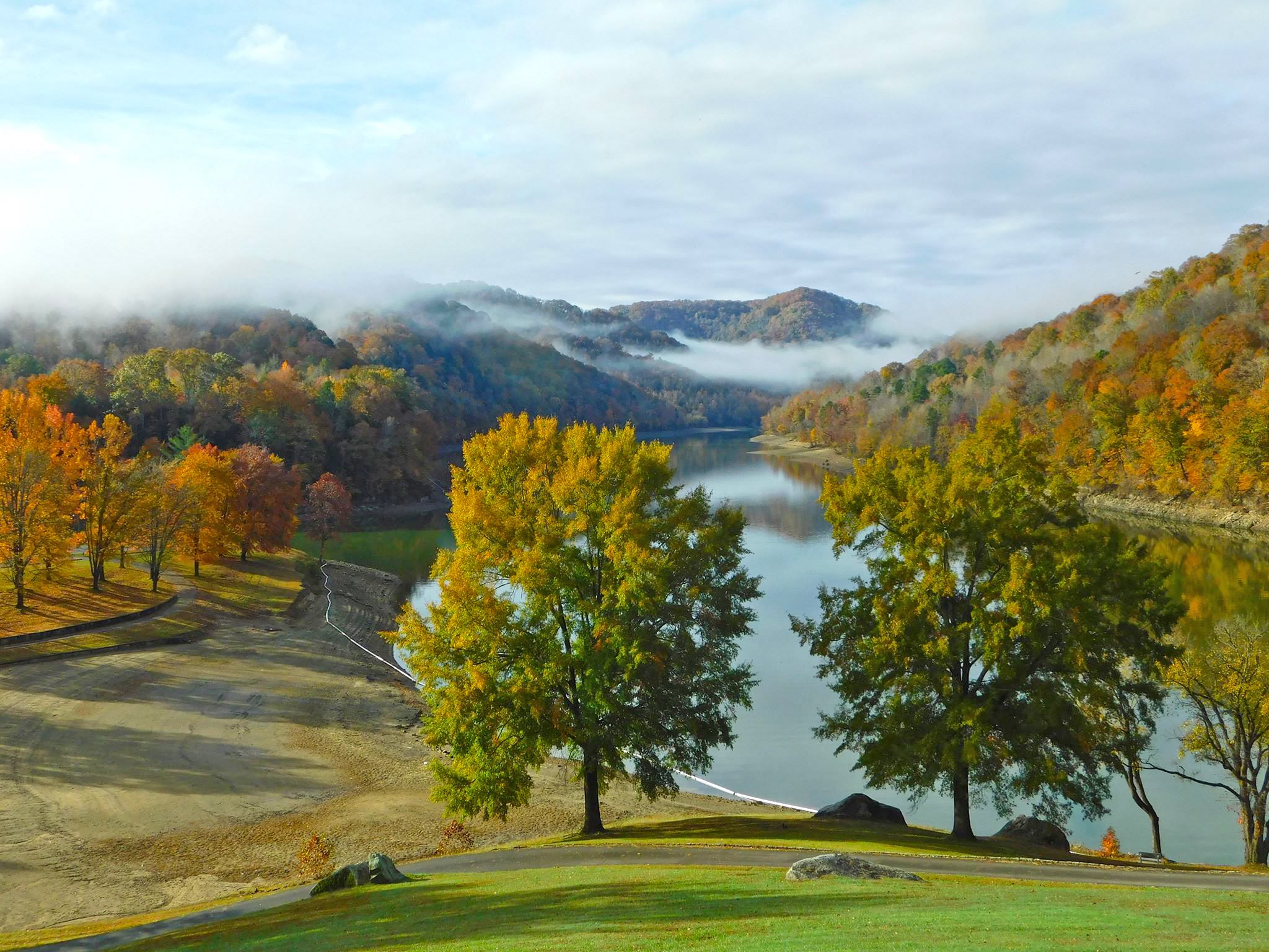 This Under-The-Radar Kentucky State Park Resort Is The Perfect Place ...