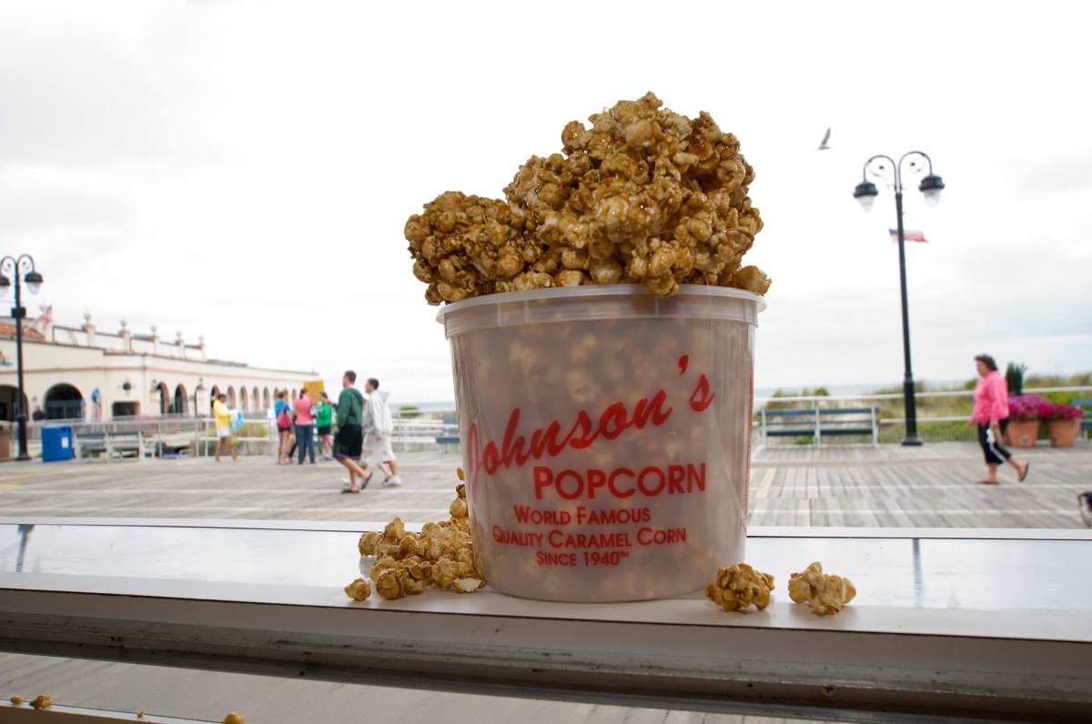 Johnson's Popcorn In Ocean City Is An Iconic New Jersey Food