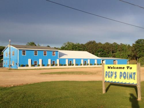 Hidden Beaches In Mississippi: Pep's Point