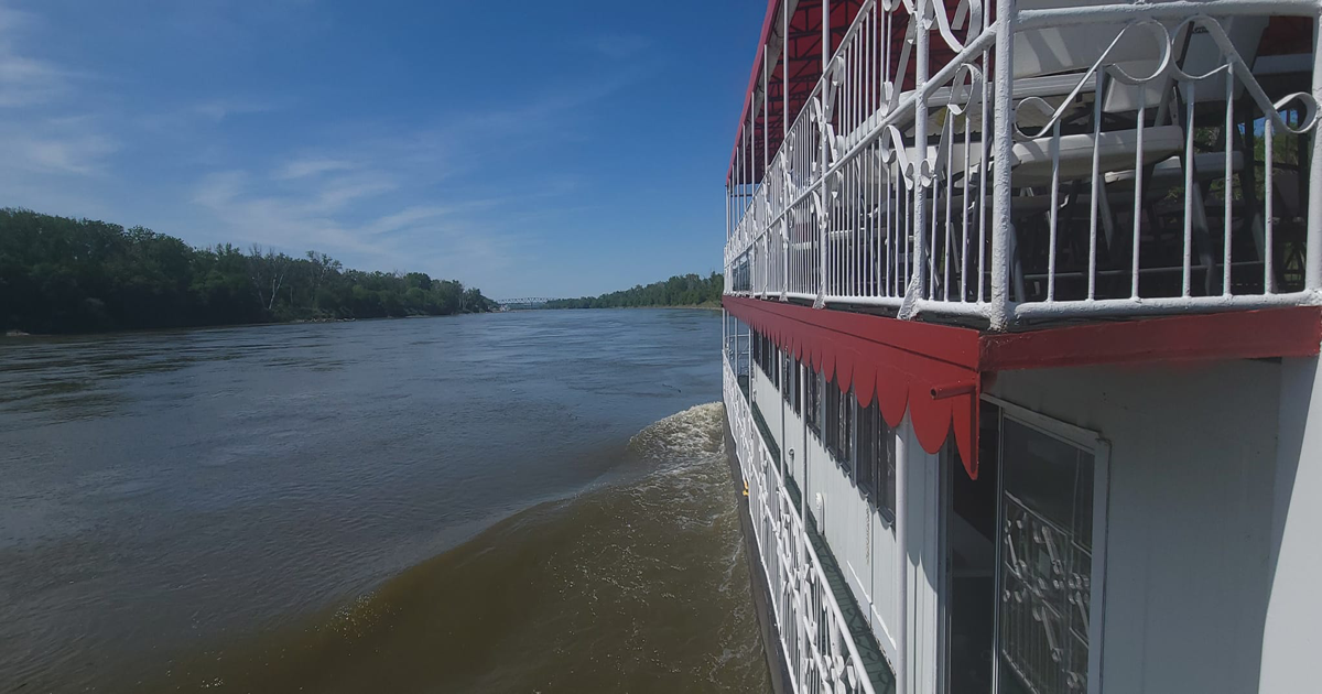 15 Out Of This World Summer Day Trips To Take In Nebraska