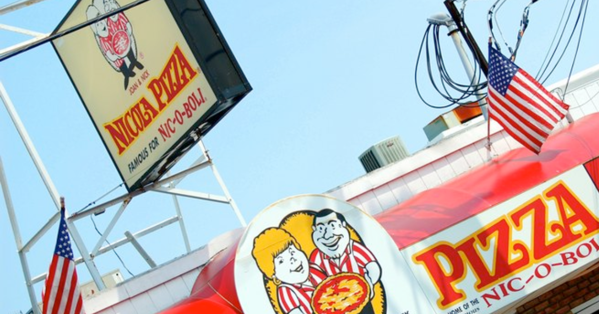 Everyone In Delaware Absolutely Loves These 14 Foods And Drinks