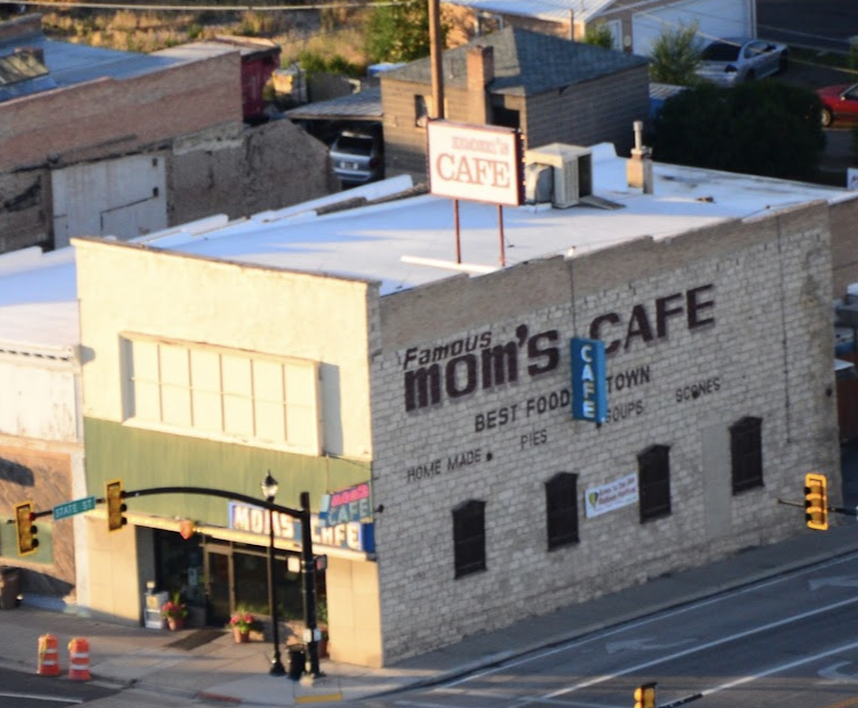 People Will Drive All Over Utah To Mom’s Café, For The Nostalgia Alone