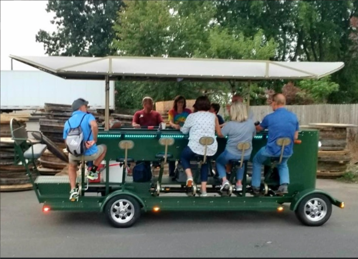This Trolley Tour In Connecticut Is So Much Fun