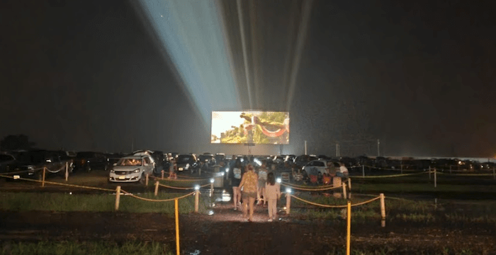 Quasar Drive-In Movie Theater In Nebraska Is A Nostalgic Treat