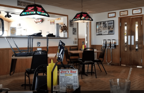 Feast On The Best Burgers In Wisconsin At This Roadside Stop