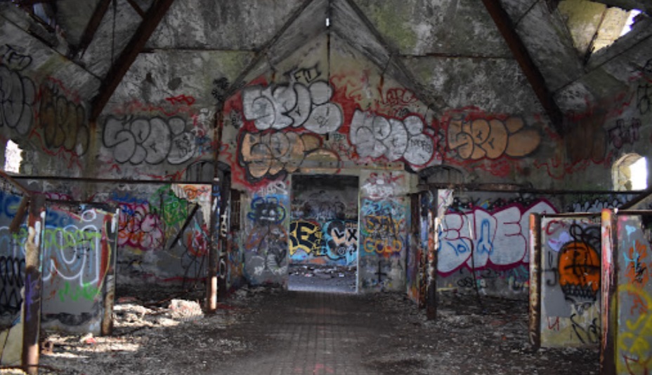 The Abandoned Stables In Rhode Island Are Eerie