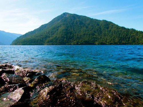 Lake Crescent In Washington Is Always Unbelievably Calming