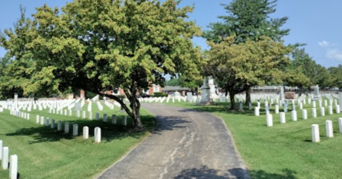 One Of The Most Haunted Cemeteries In Missouri Is Also The Most Beautiful