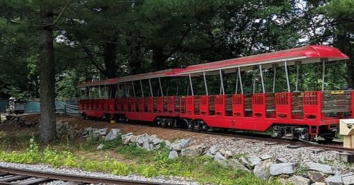 Take An Open Air Train Ride In Massachusetts At EcoTarium