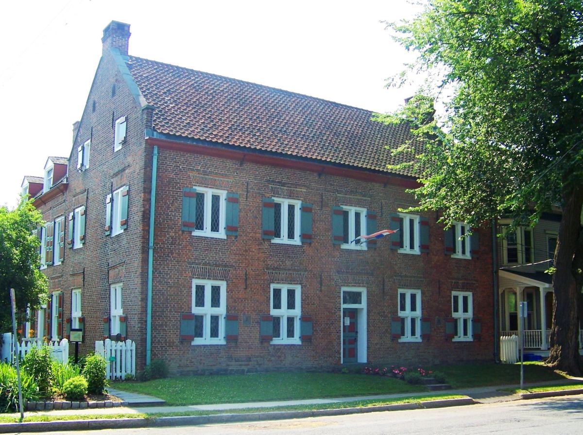 3 Historic Landmarks In Albany Bring Dutch Colonial History Alive