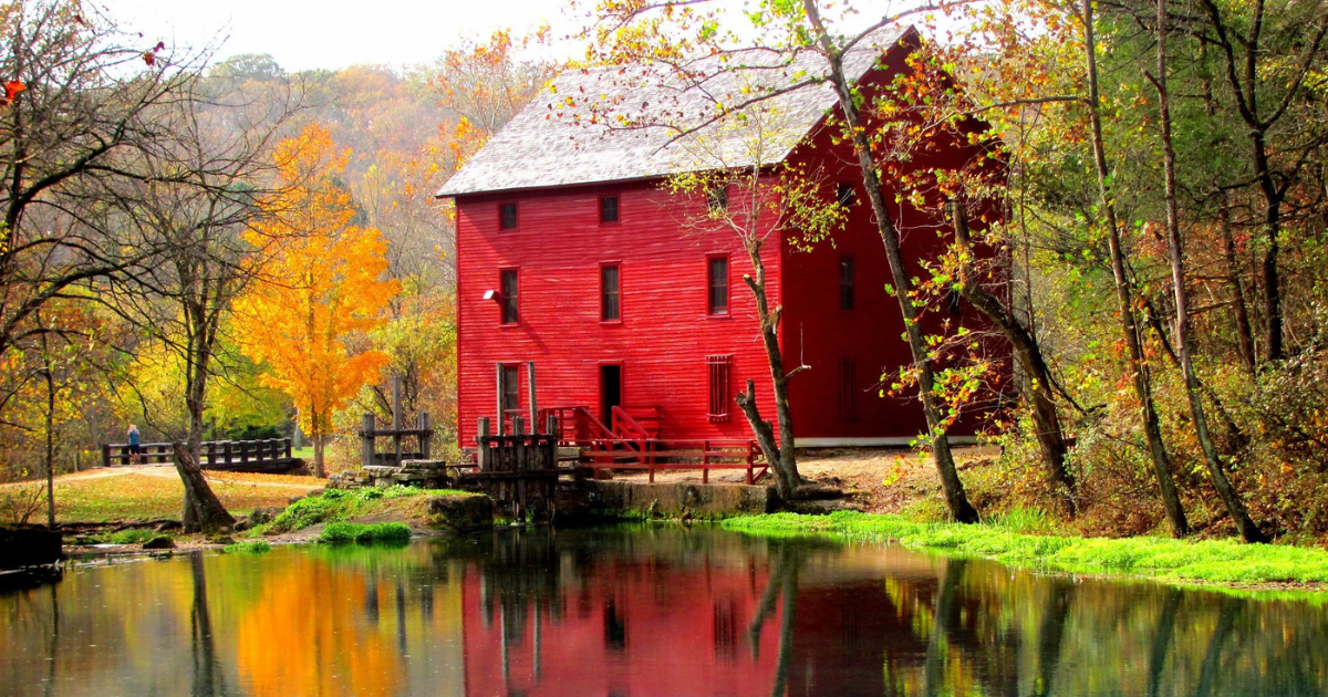 11 Of The Most Beautiful Fall Destinations In Missouri
