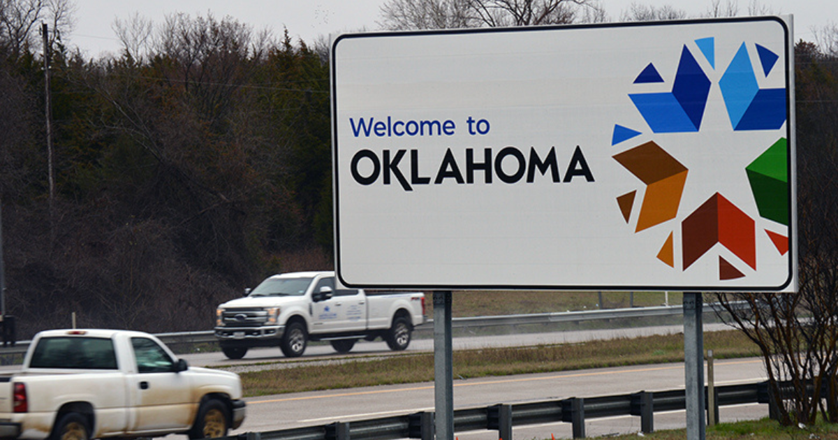 The Best Sight In The World Is Actually A Road Sign That Says Welcome ...