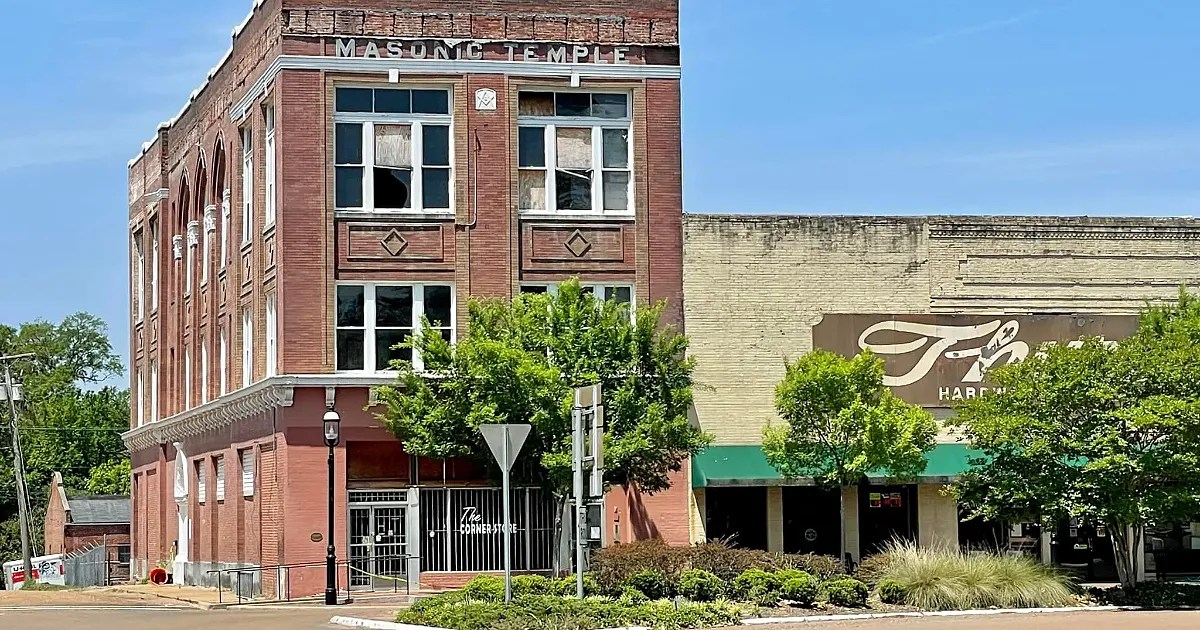 Visit Lexington, Mississippi: Home To The Best Historic District