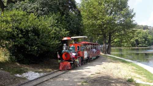 Landa Park Train In New Braunfels: Best Miniature Train In Texas