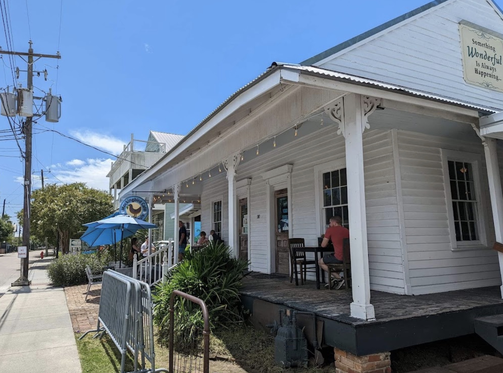 You’ll Love Visiting Mockingbird Cafe, A Mississippi Restaurant Loaded ...