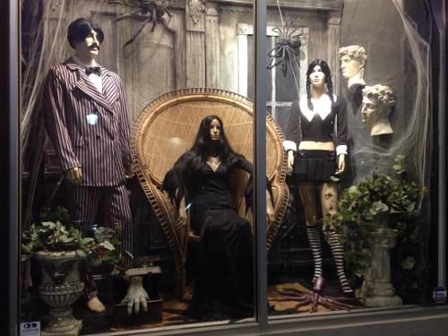 The Halloween Store In Pennsylvania That Gets Better Every Year