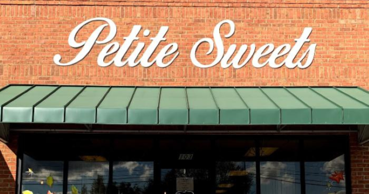 Best Bakeries In Tennessee: Petite Sweets