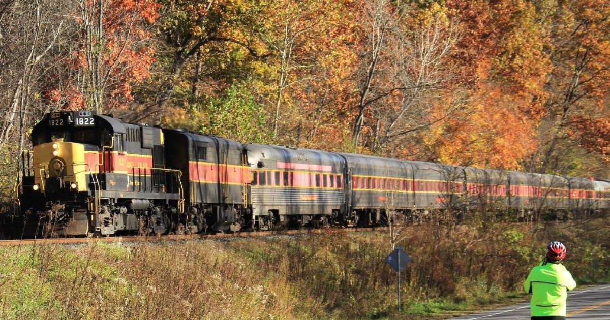 Explore Ohio's Fall Foliage on Cuyahoga Valley Scenic Railroad