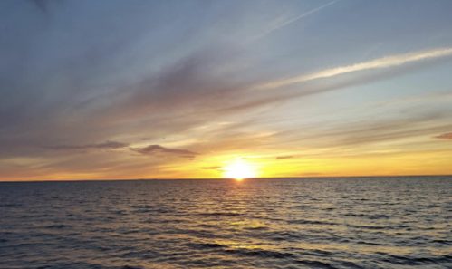 Watch The Sunset At Mille Lacs Lake, A Unique Ocean-Like Lake In Minnesota